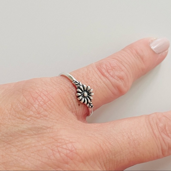 Jewelry | Small Daisy Sterling Silver Ring Daisy Ring Floral Ring ...